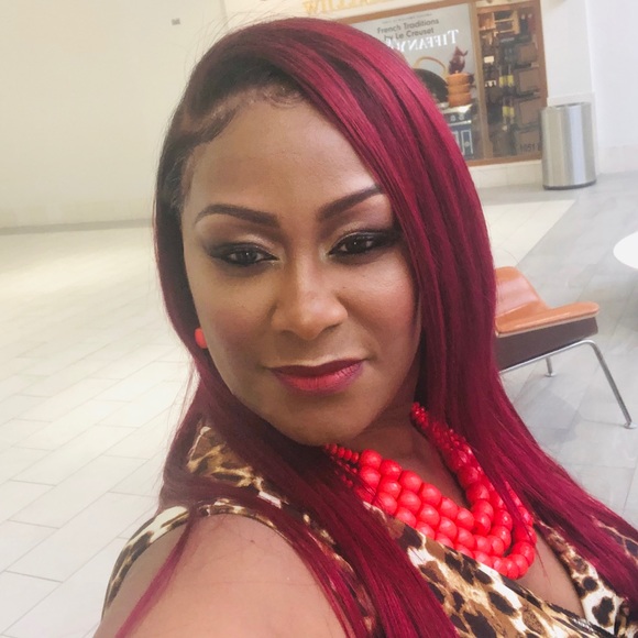 Johnica's Closet (@jmb1972) | Poshmark